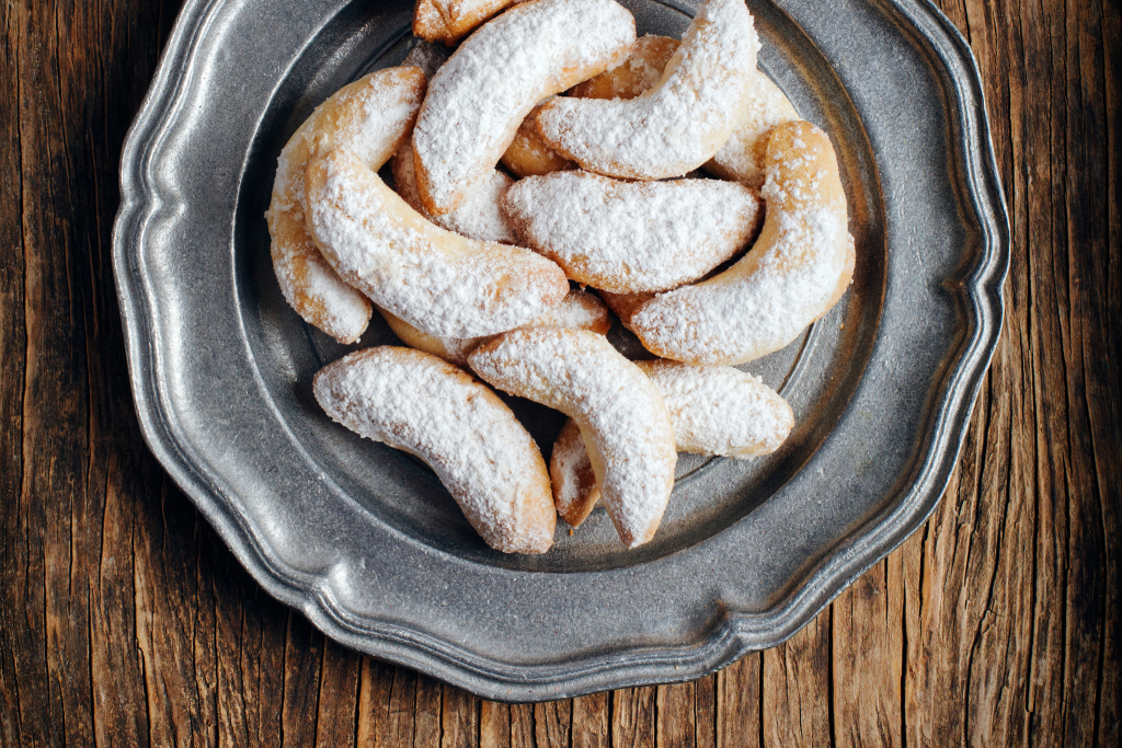 Walnut Crescent Cookies Recipe » Touchstone Acupuncture and Wellness ...